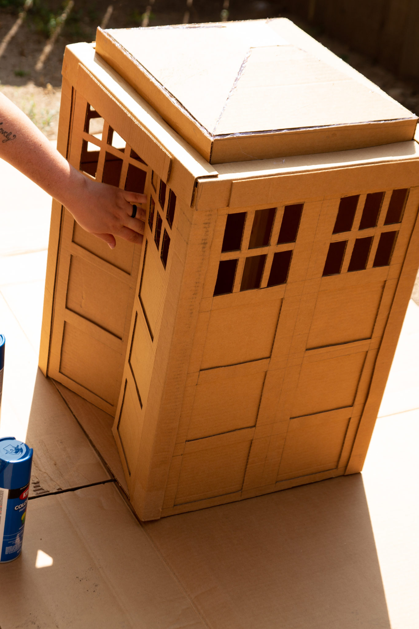DIY Tardis For A Baby Time Lord- BTS - mandypenn.com